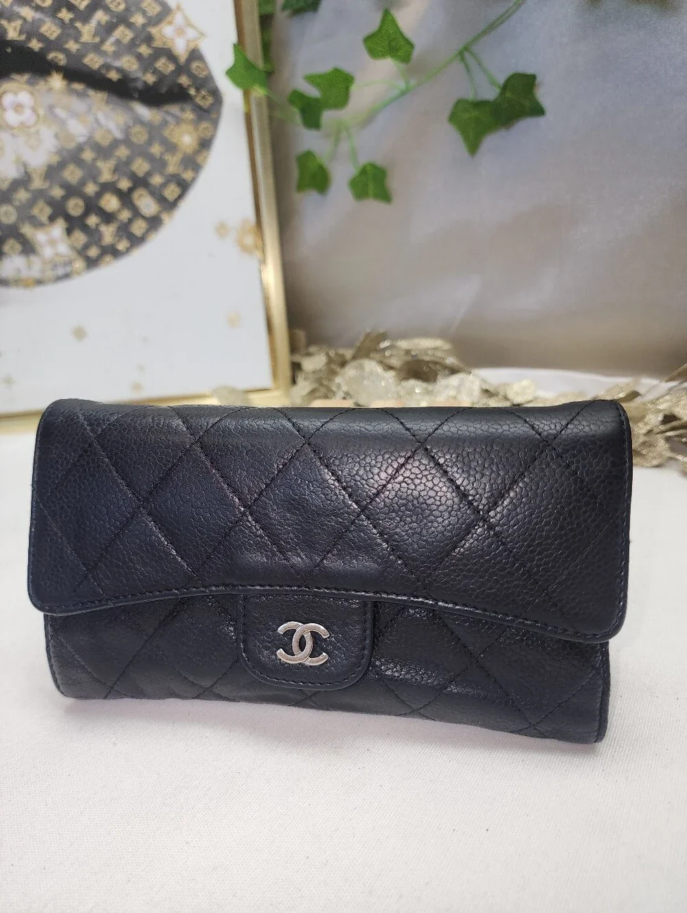 CHANEL | Bags | Authentic Chanel Caviar Leather Flap Card Wallet W Coa ...